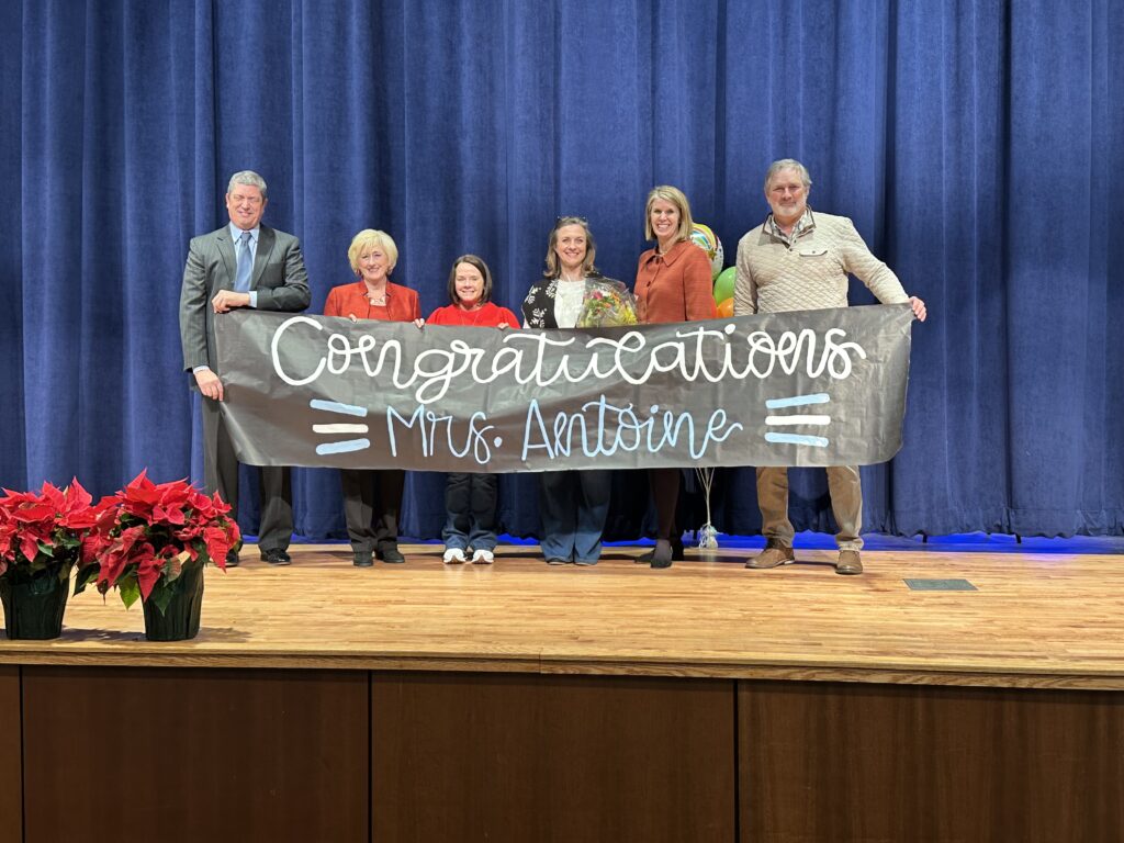 Elizabeth Antoine Named 2024-2025 Alabama High School Assistant ...
